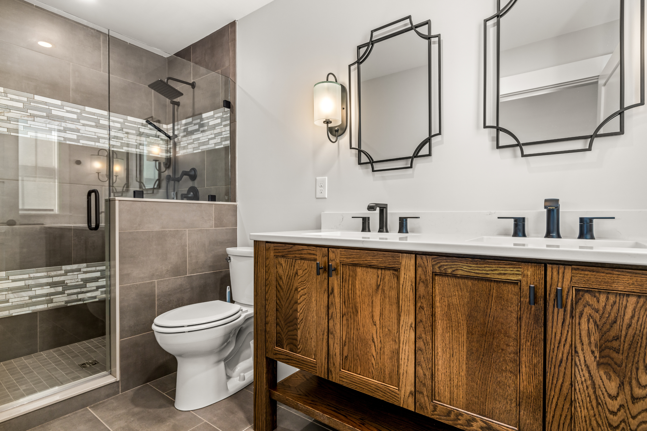 Julian Home Bathroom | Sandmark Custom Homes - Sandmark Custom Homes